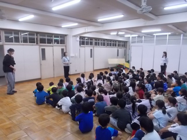 町田市立鶴川中央小学校 | 学校日記 | 6/10 1・4年 学年集会